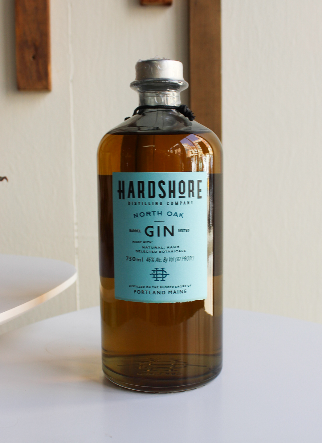 Hardshore North Oak Barrel Rested Gin – Noble Root Wine & Spirits
